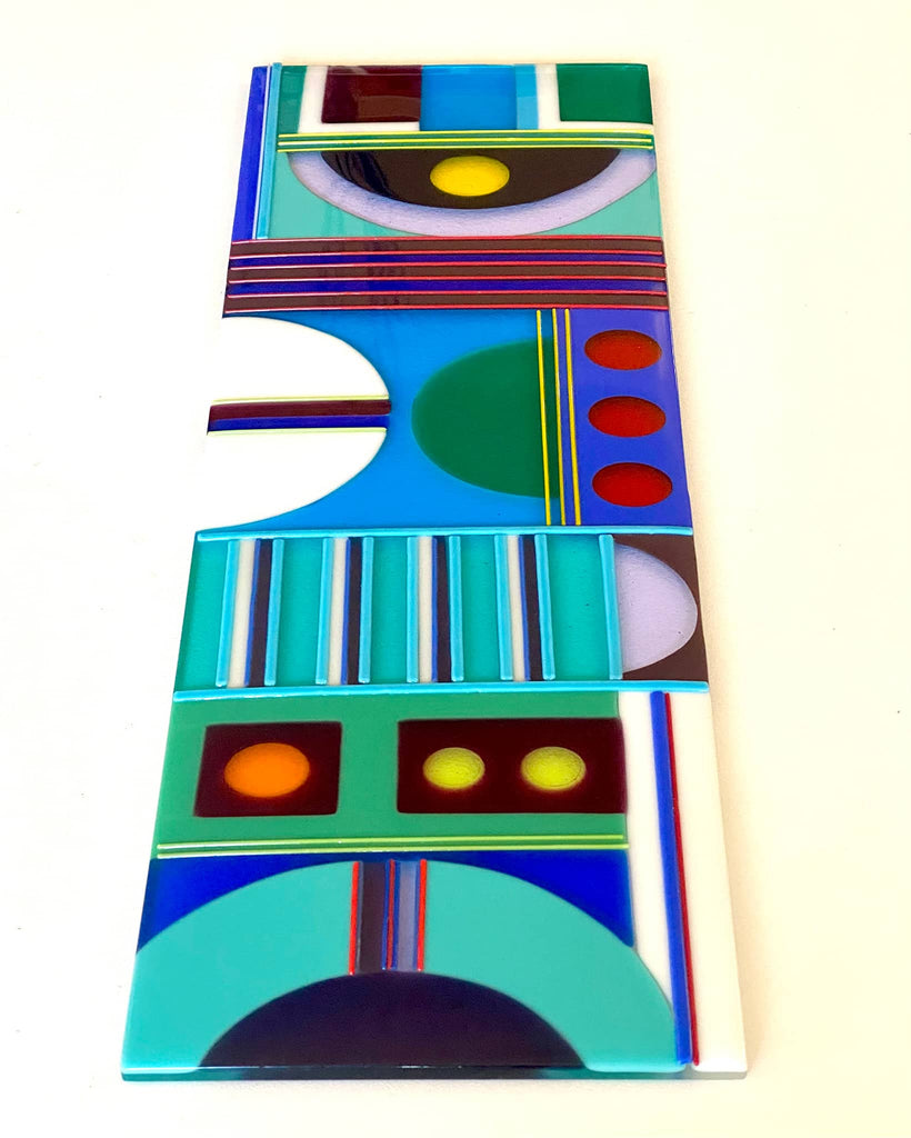 The Hard Edge glass art style explained – Glass Art by Linda